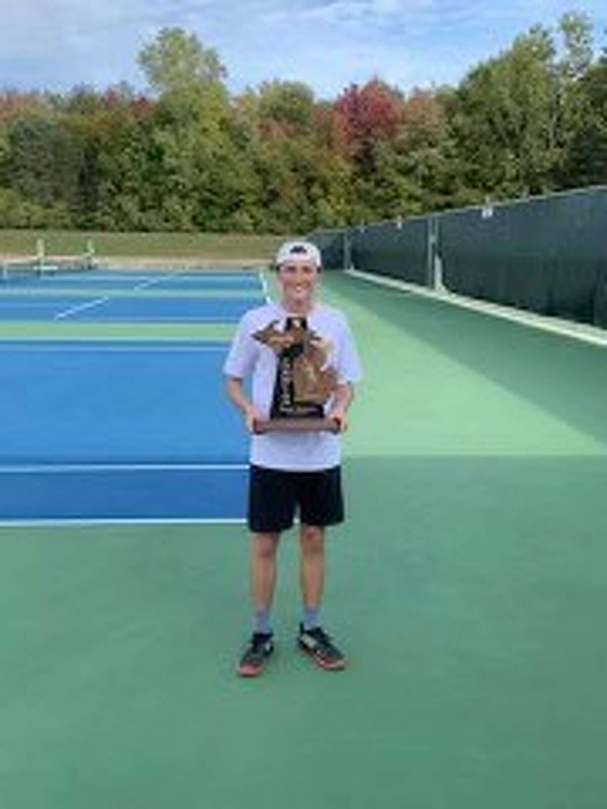 Meet Dow's No. 1 tennis team