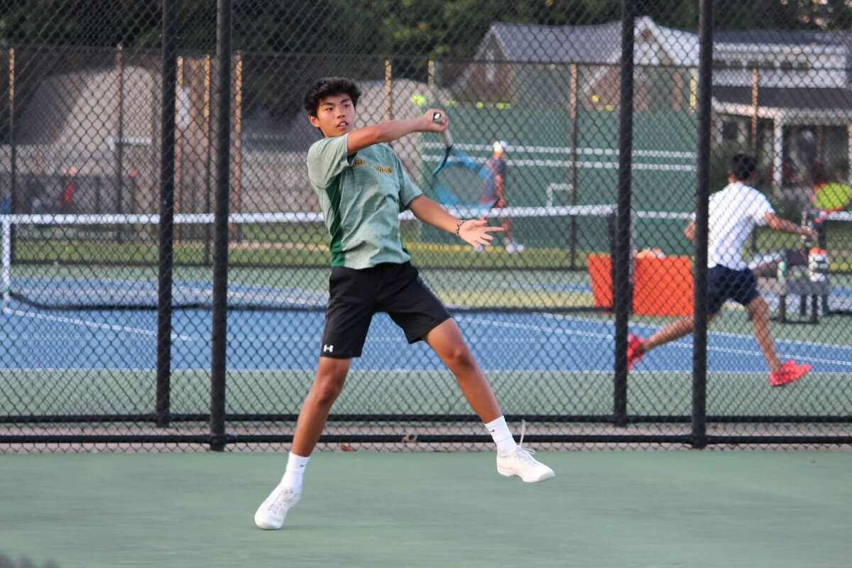 Meet Dow's No. 1 tennis team