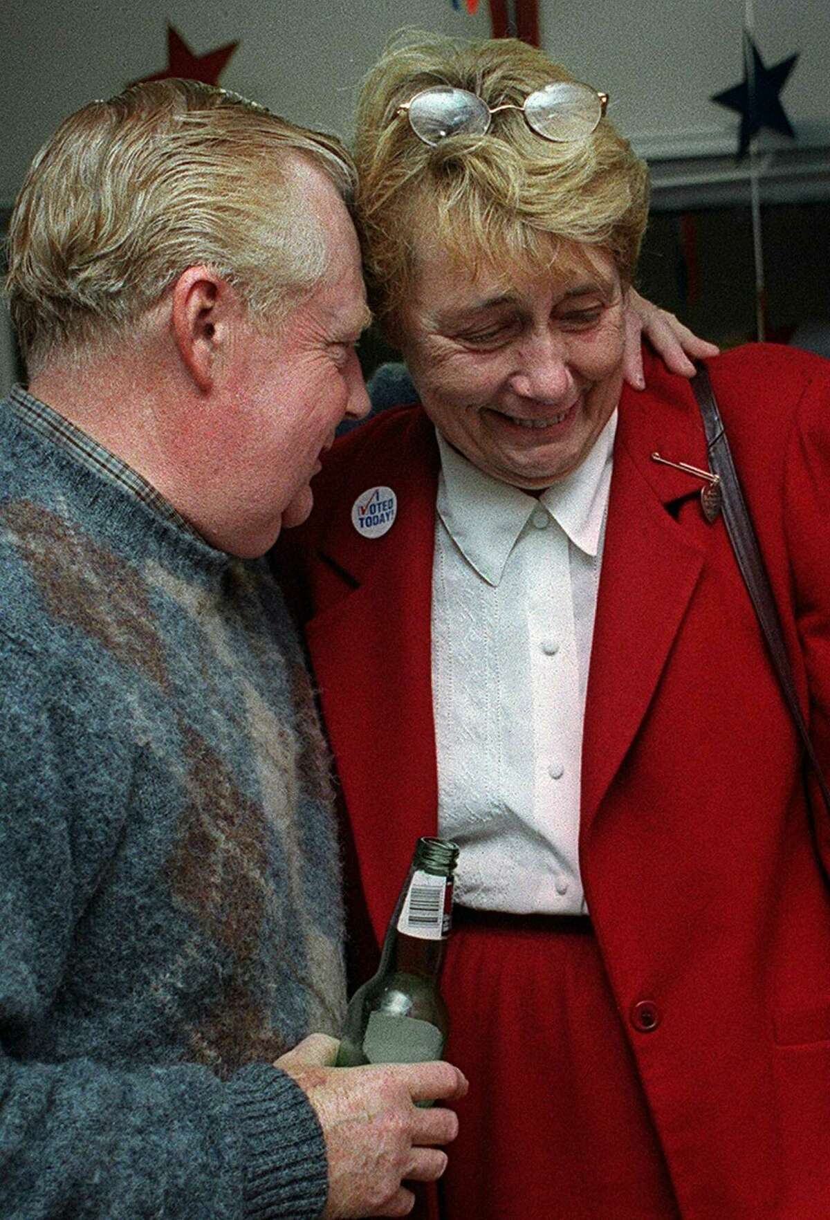 Bonnie Smith, Brookfield's first female first selectwoman, dies