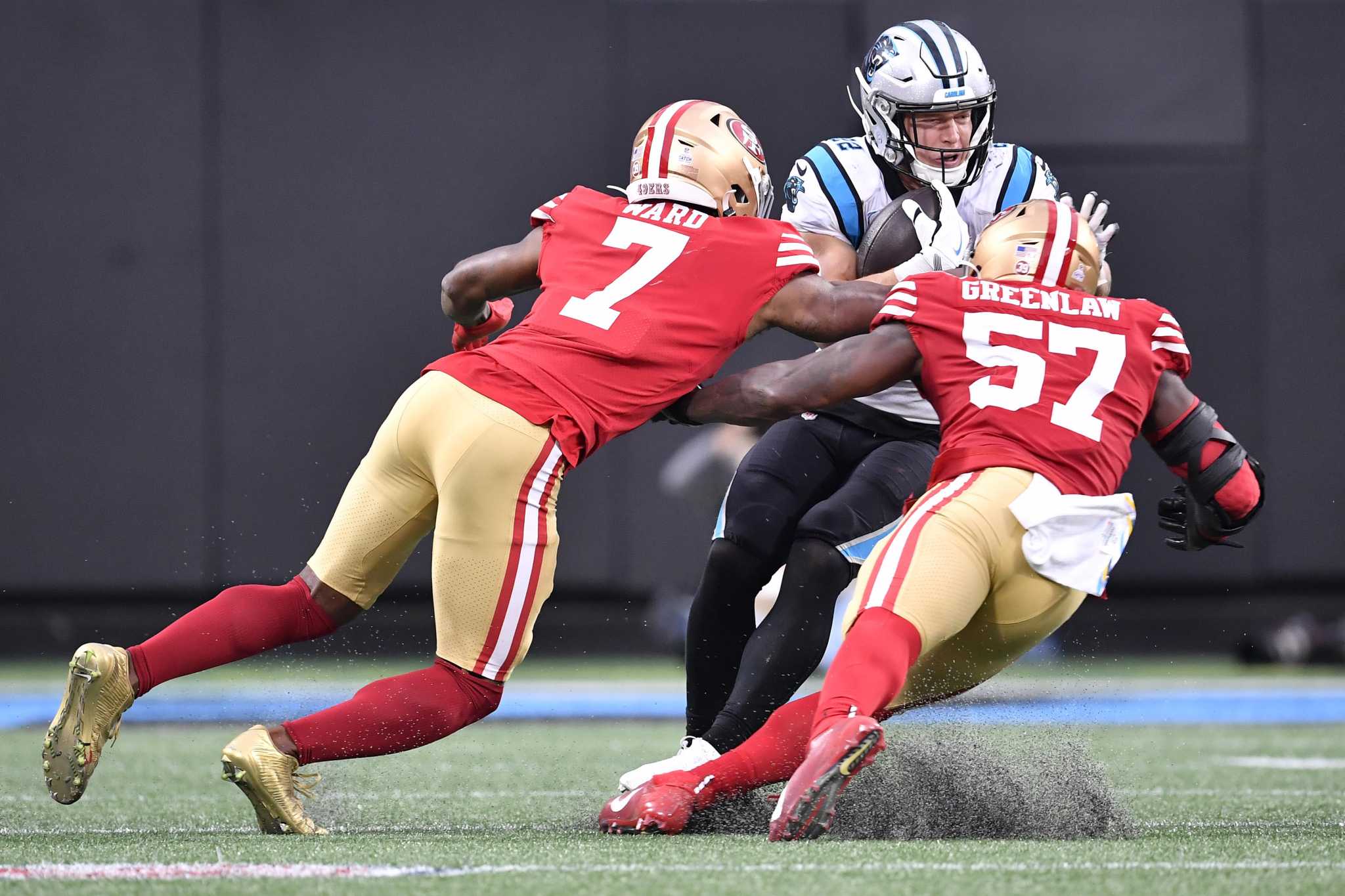 A cure for what’s ailing the 49ers? Levi's Stadium's friendly, real grass