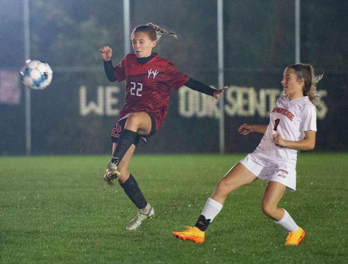 Waterford-Halfmoon's girls' soccer team wins state title