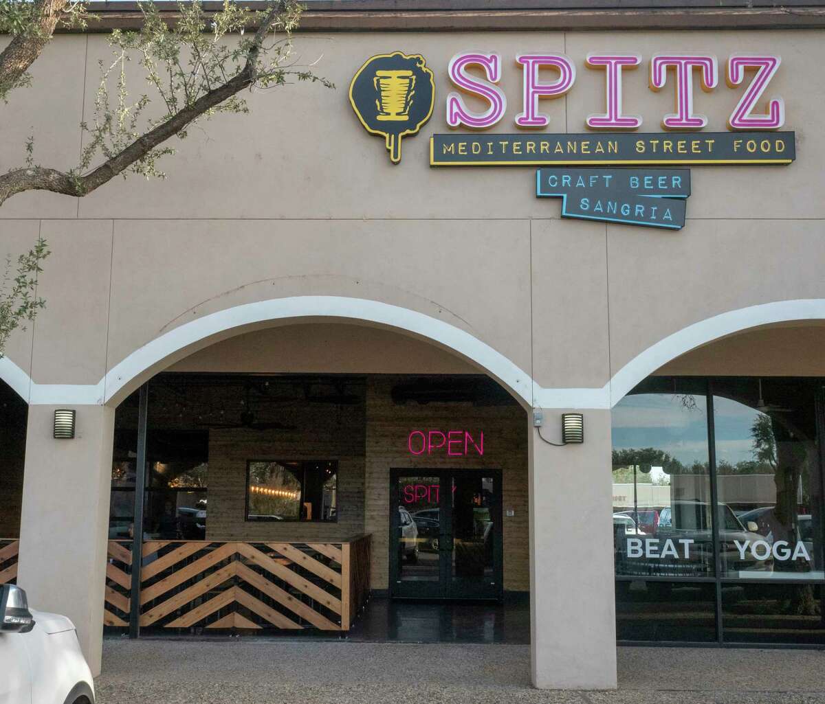 Small Bites: After construction delays, Spitz-Mediterranean Street Food ...
