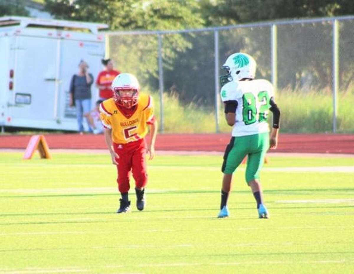 Hernandez Jr. not letting prosthetic leg stop him from doing what he loves