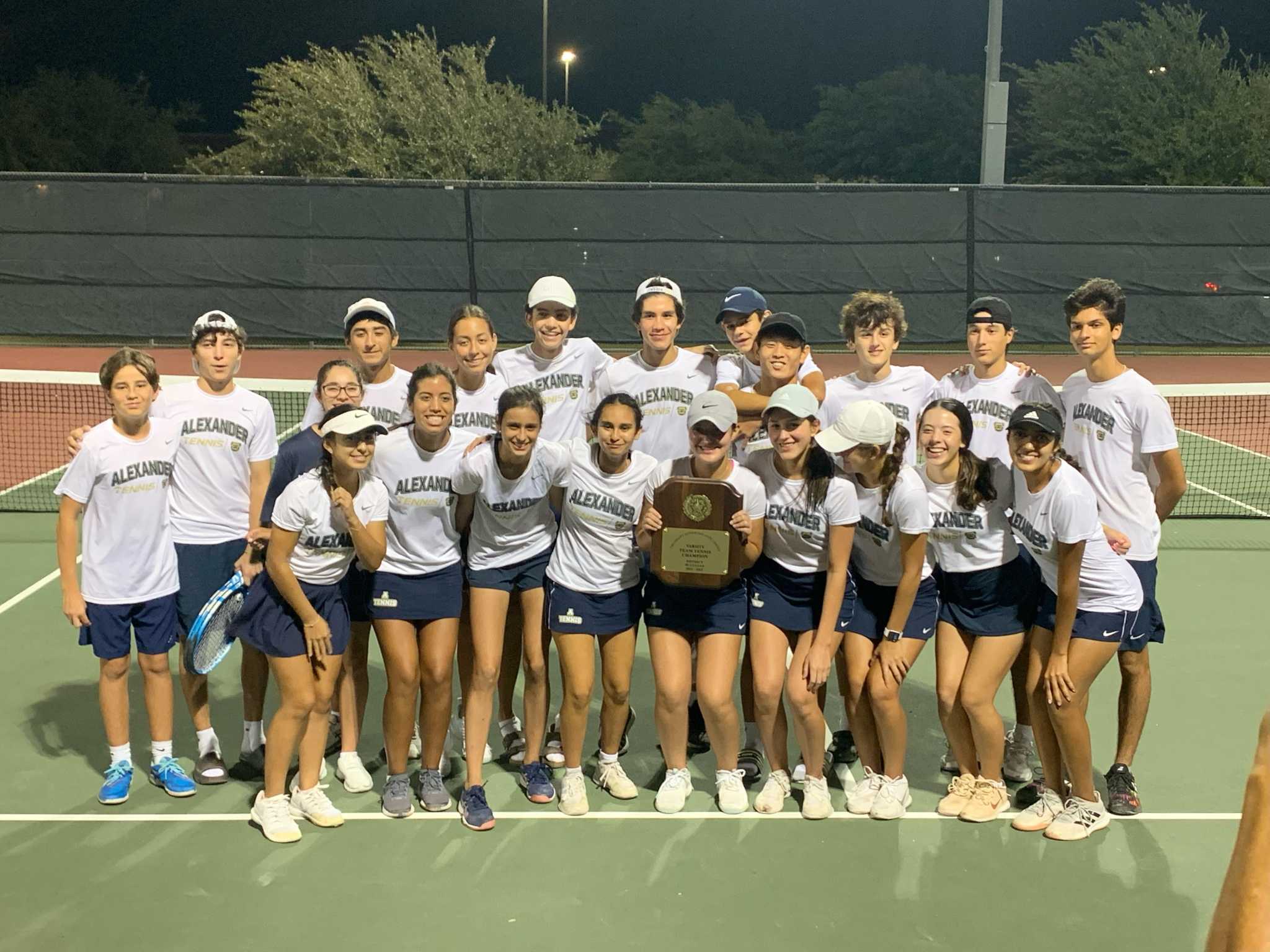 Alexander Bulldogs win District 30-6A tennis title