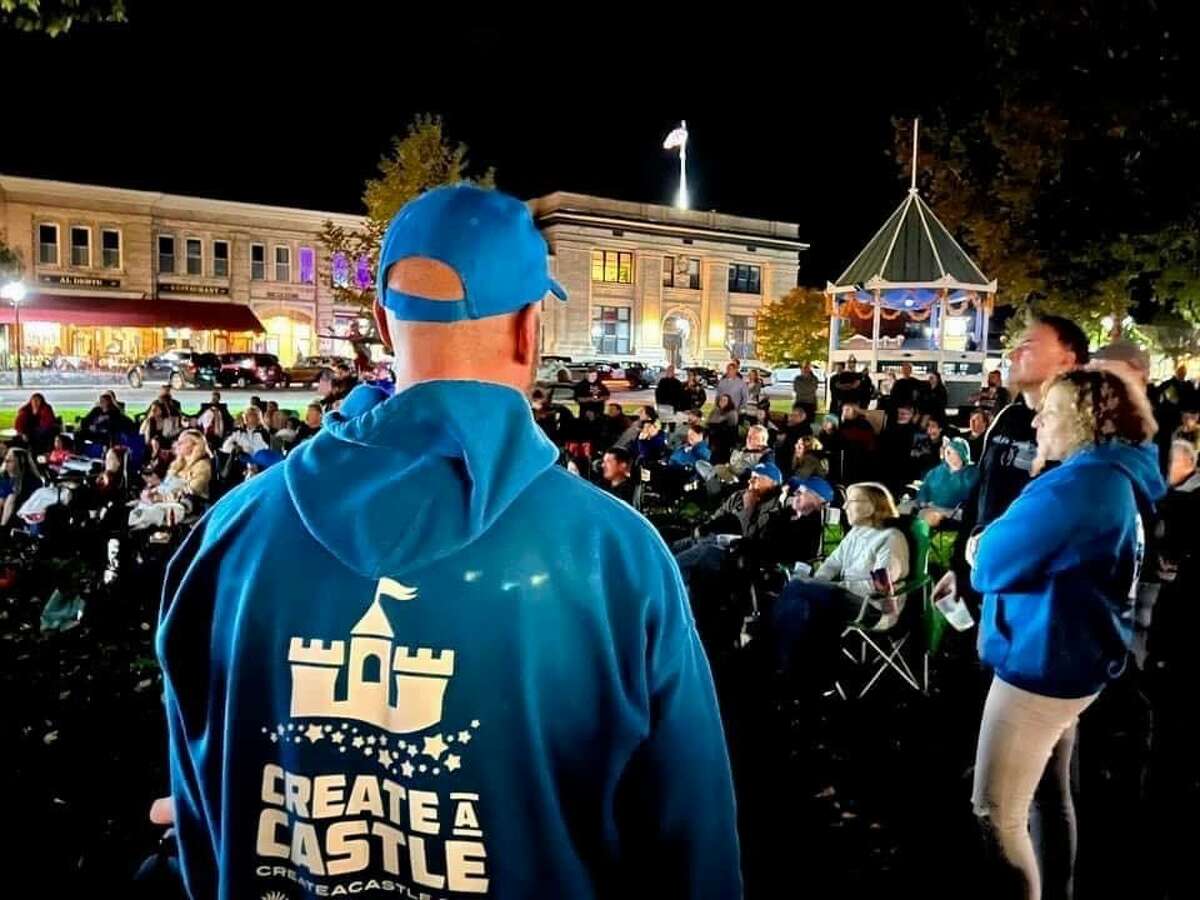 New Milford couple wins $350K offer from 'Shark Tank' billionaire