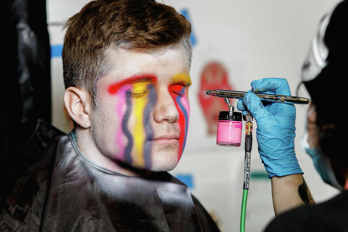 Backstage with CT scare actor at Lake Compounce haunted house