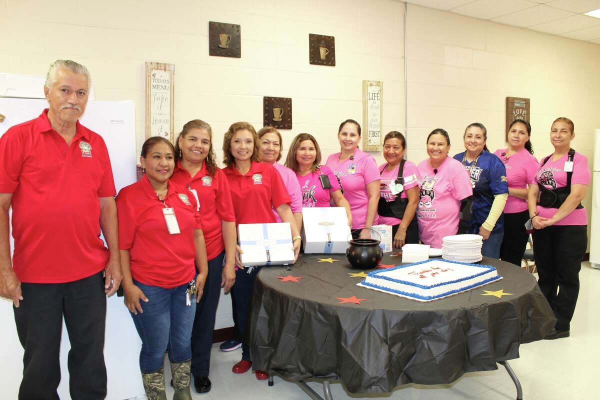United ISD's F.D. Roosevelt Elementary honors custodians, cafeteria workers