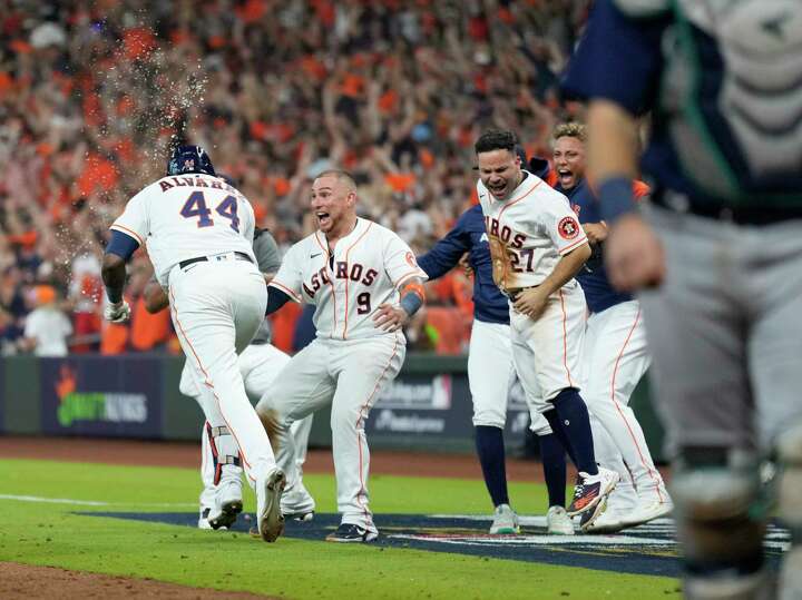 Yordan Alvarez walkoff home run, Astros celebration breakdown