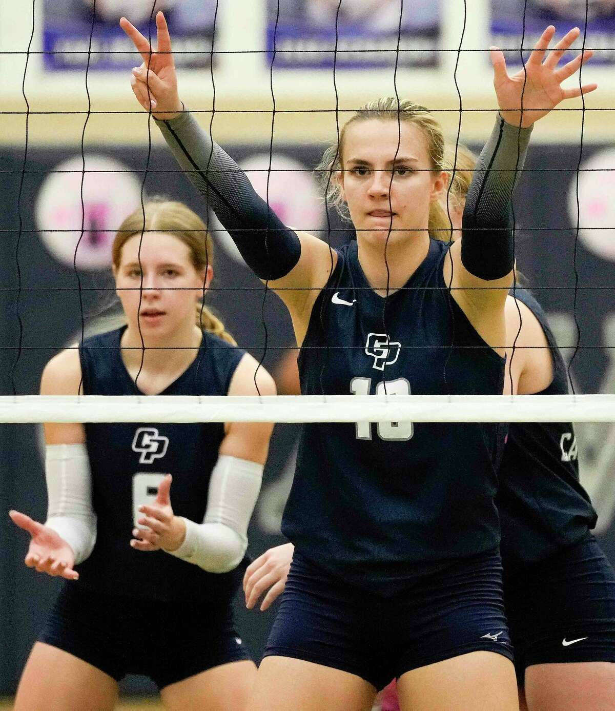 College Park picks up big sweep of Willis