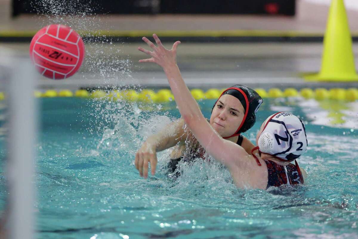 Memorial opens water polo playoffs with sweep of Cypress Springs