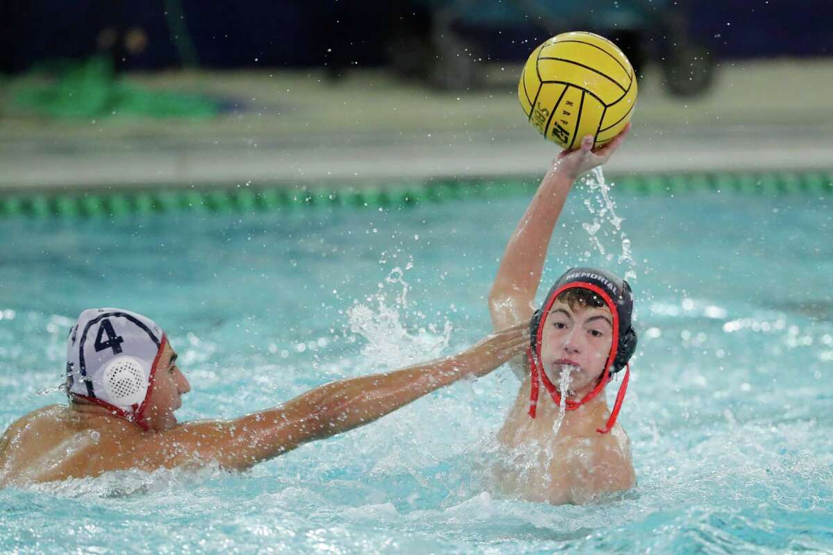 Memorial opens water polo playoffs with sweep of Cypress Springs