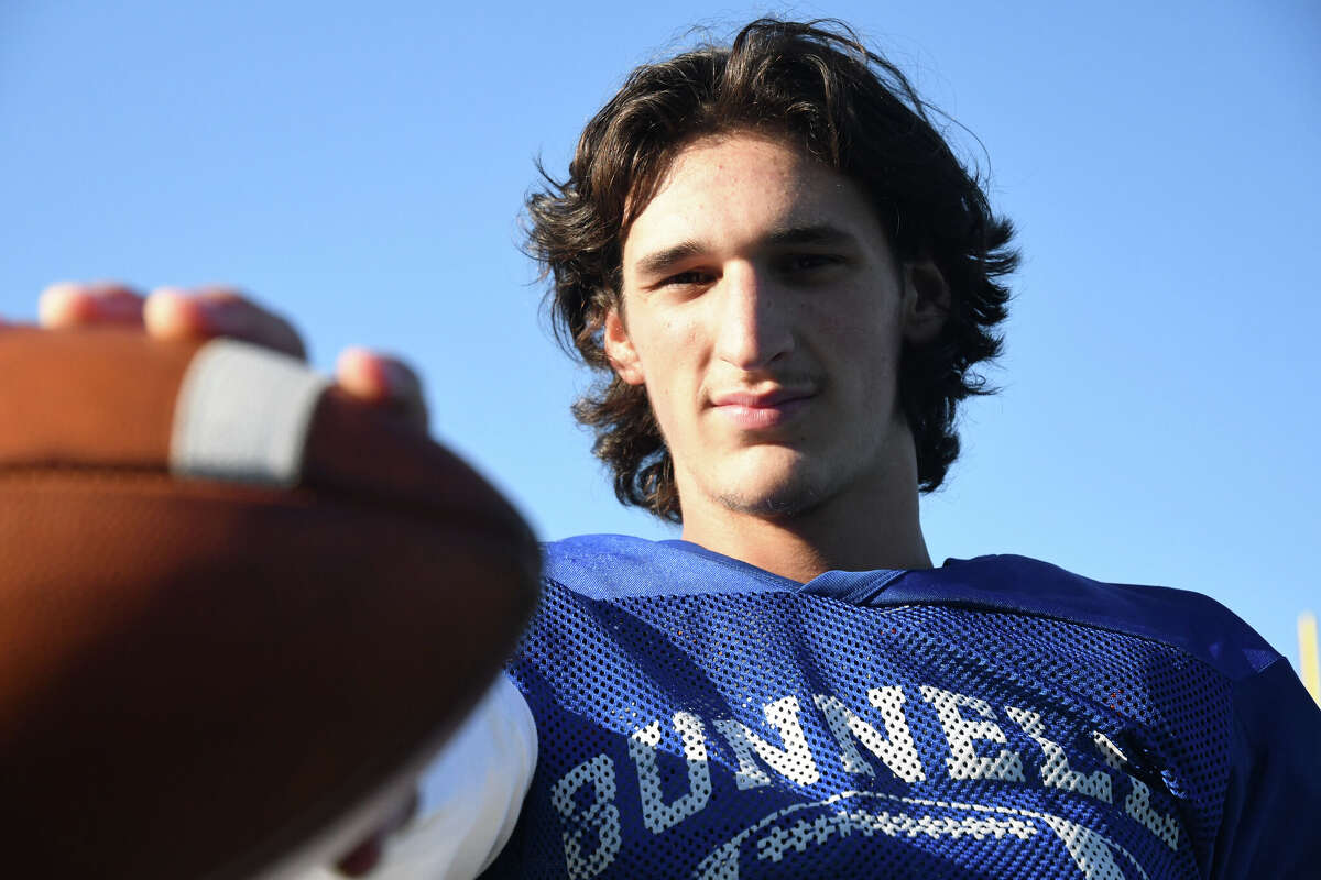 Bunnell's Michael Trovarelli leads Connecticut football in rushing