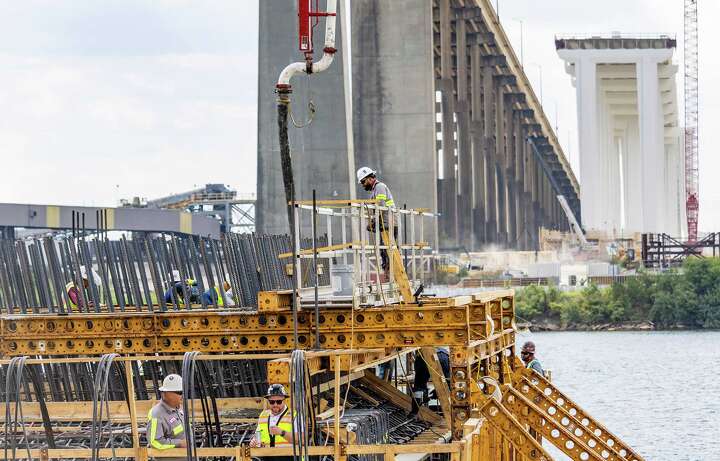 New $1.3B Houston Ship Channel Bridge resumes work