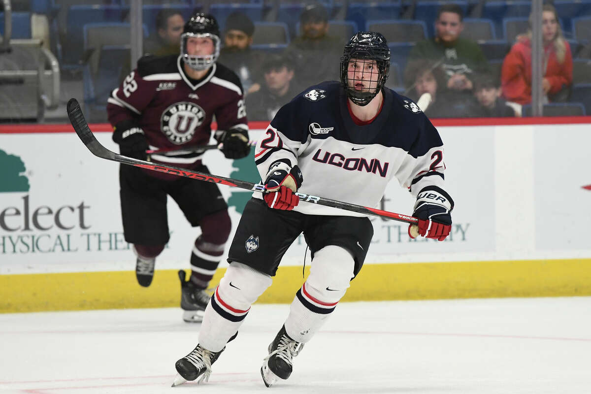 Quinnipiac fell in national rankings after loss in Maine
