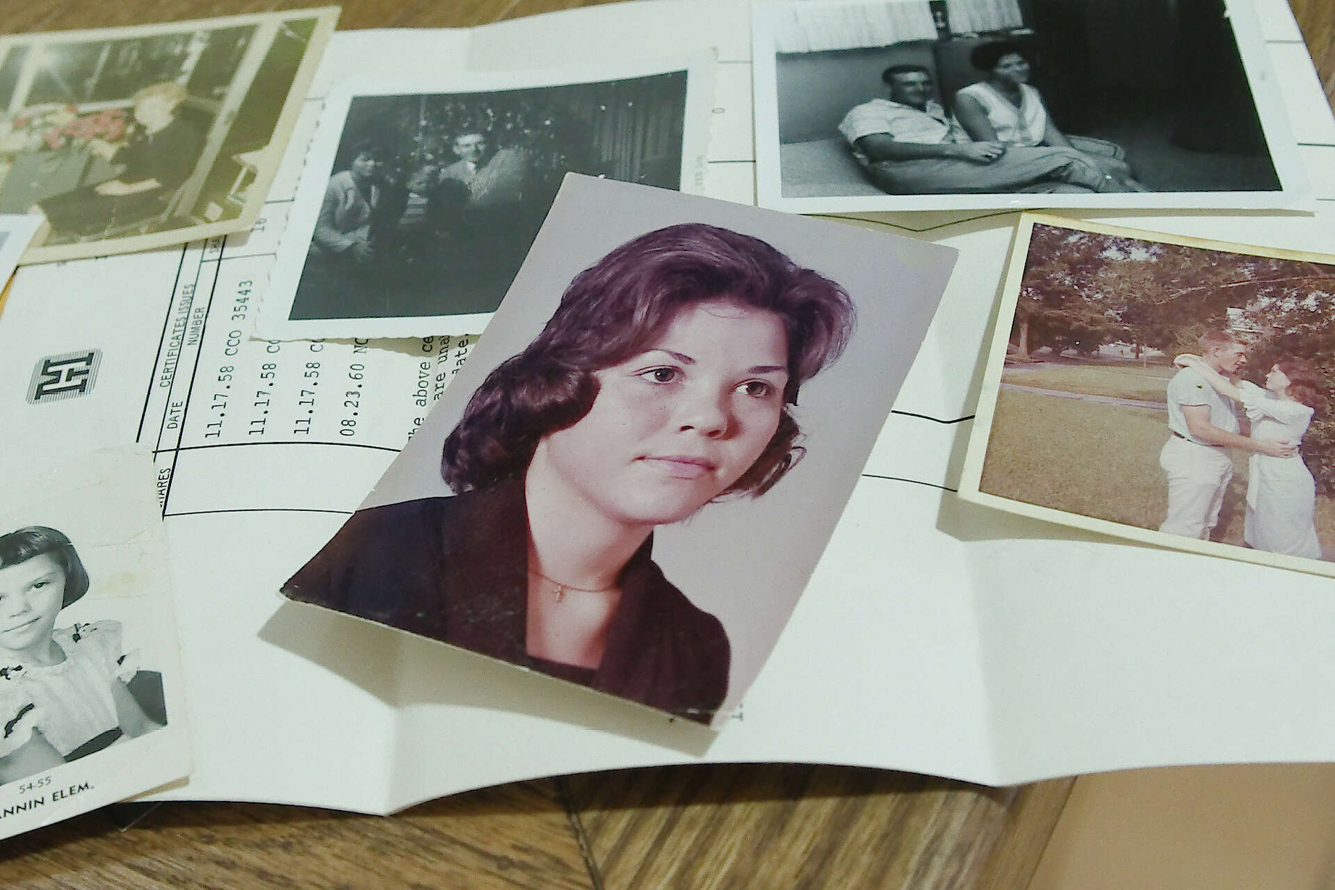 Beverly Williams' life recalled as her children look through found purse