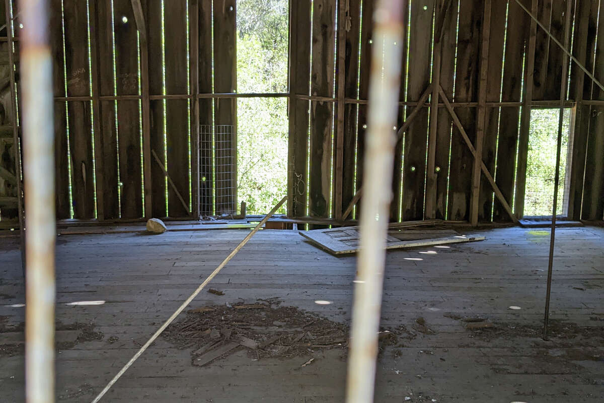 A Calif. parks program led me to Bay Area's Murray Ranch barn