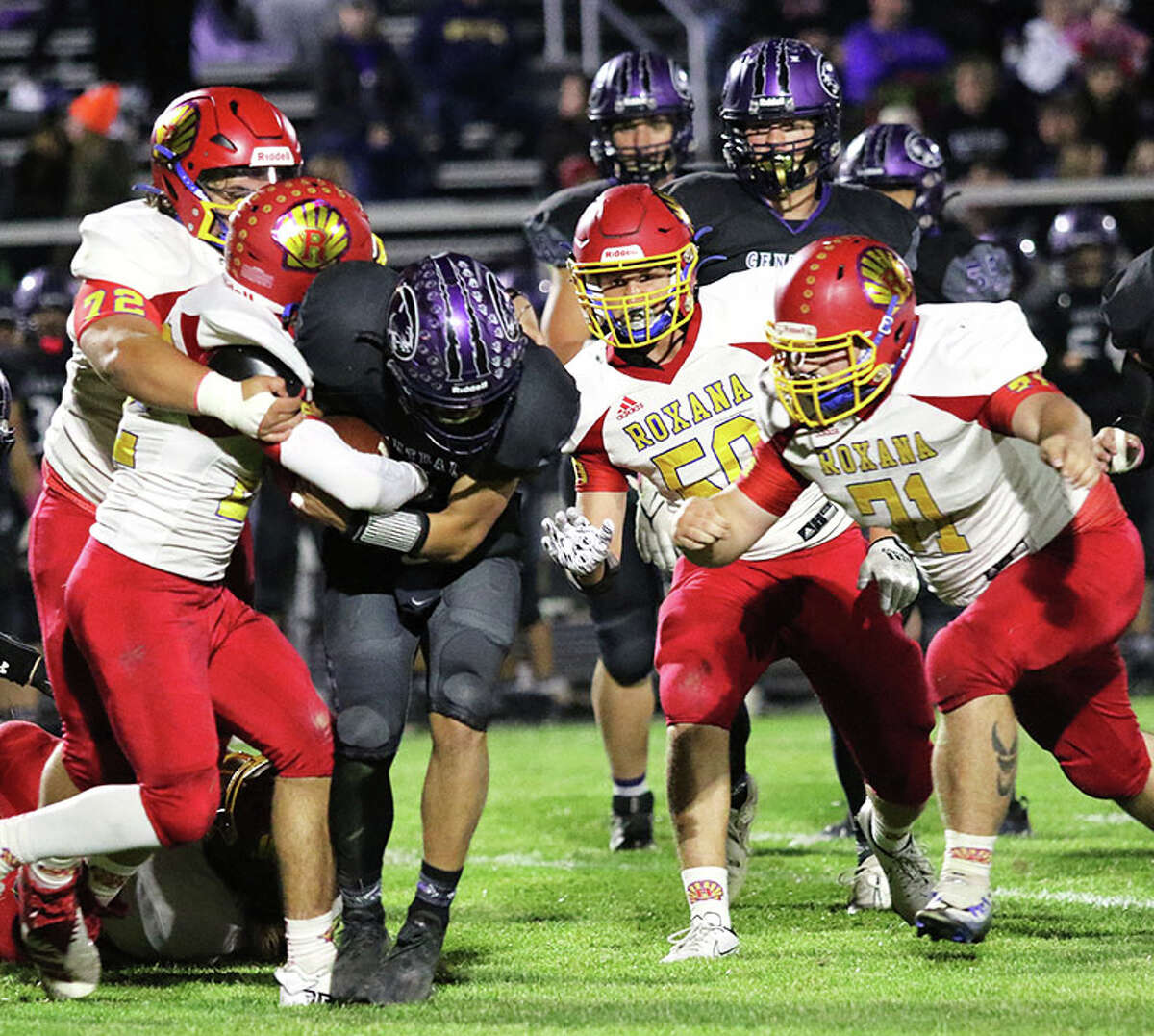 Shells vs. Oilers, a football rivalry started on Armistice Day 75 years ago