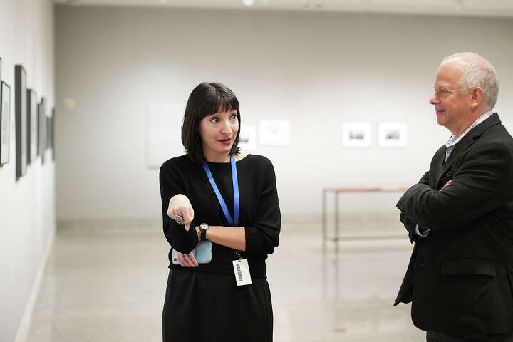 Never-before-seen photos from Gordon Parks' MFAH show tell story behind ...