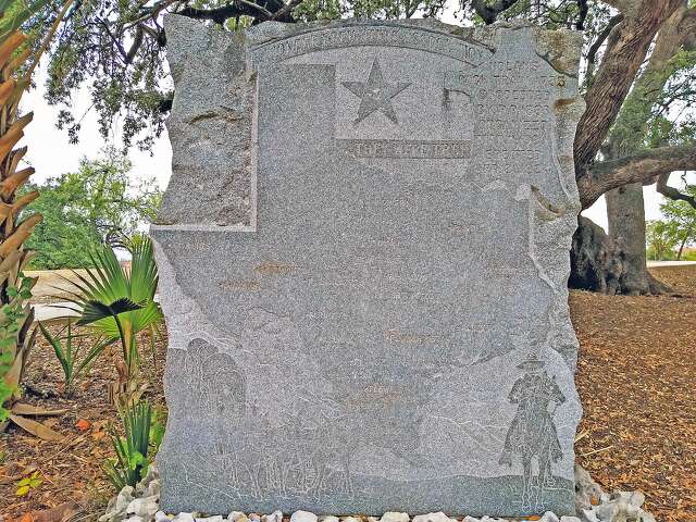 Walking through San Antonio's San Pedro Springs Park