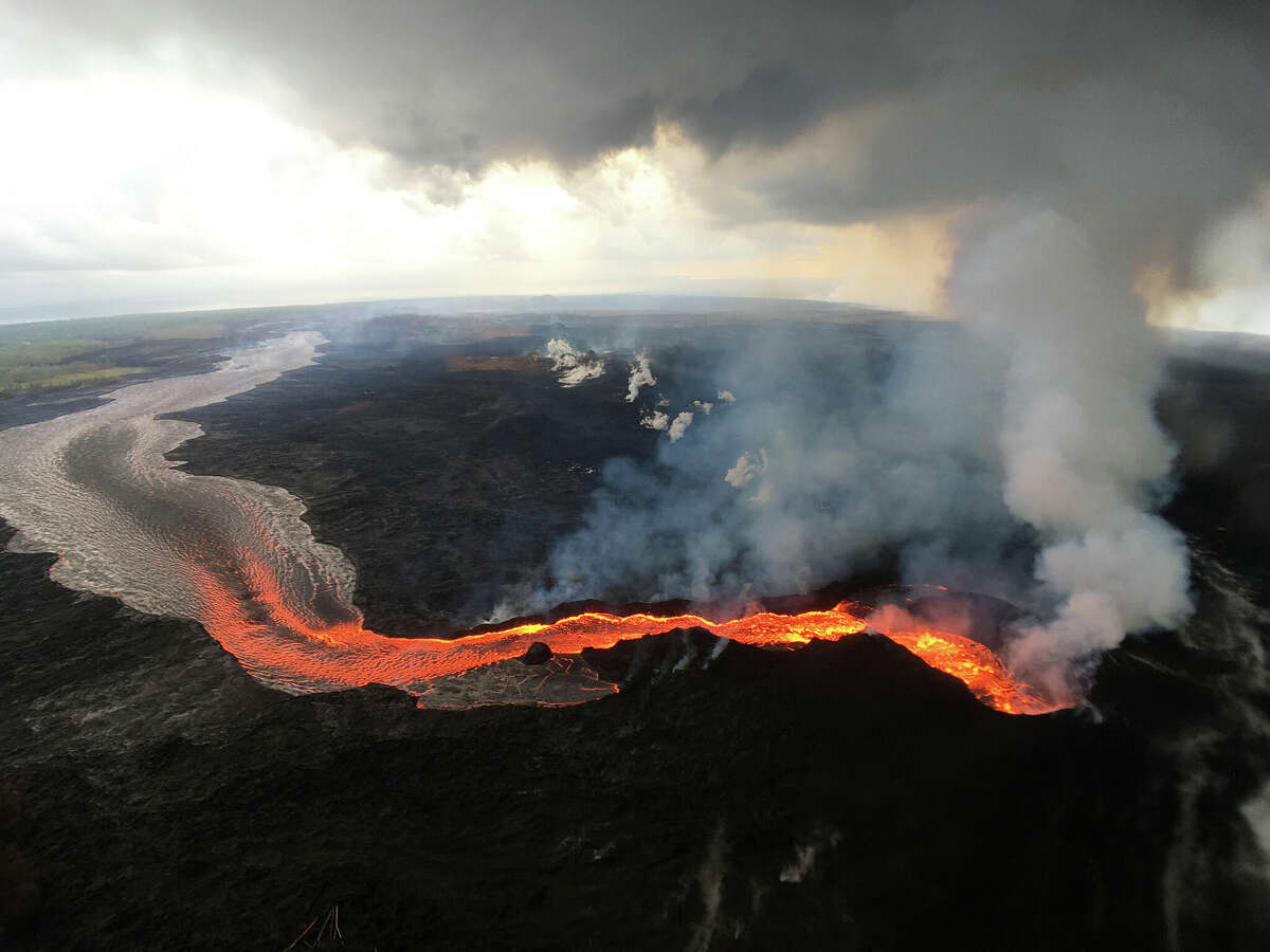 What happened when Hawaii’s Mauna Loa erupted