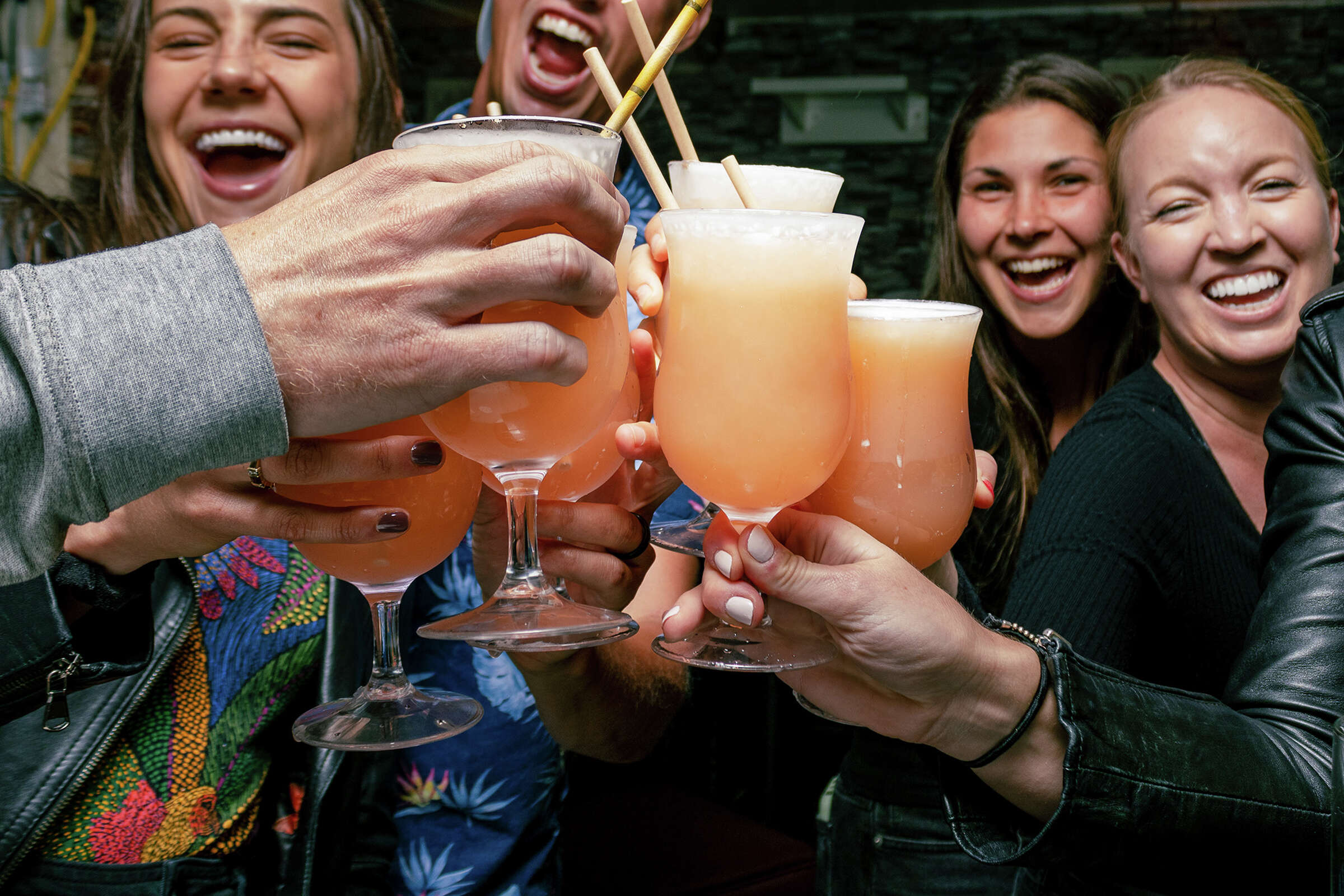 San Francisco Chinatown's perfect 85-year-old dive bar