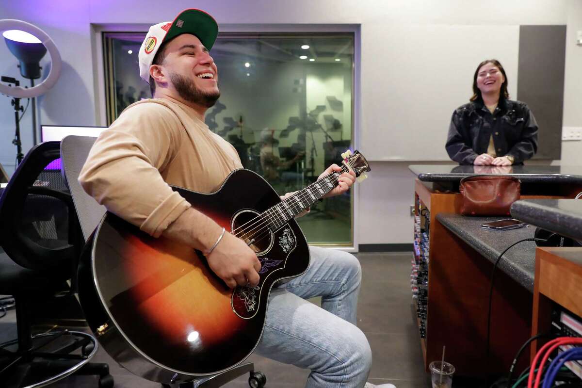 The band at one of the nation's largest churches, Houston's Lakewood ...