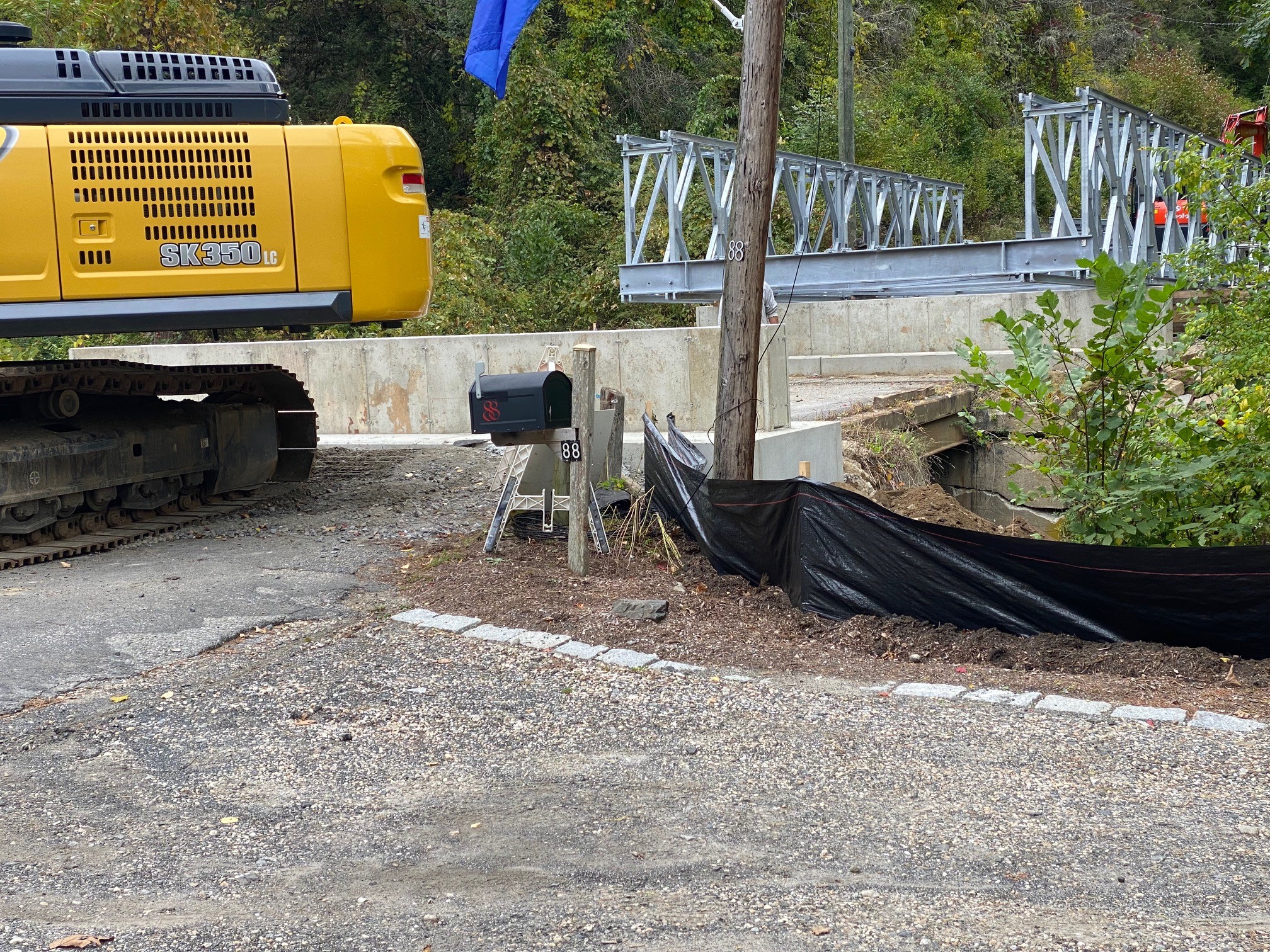 Temporary bridge on Cherniske Road fires up New Milford