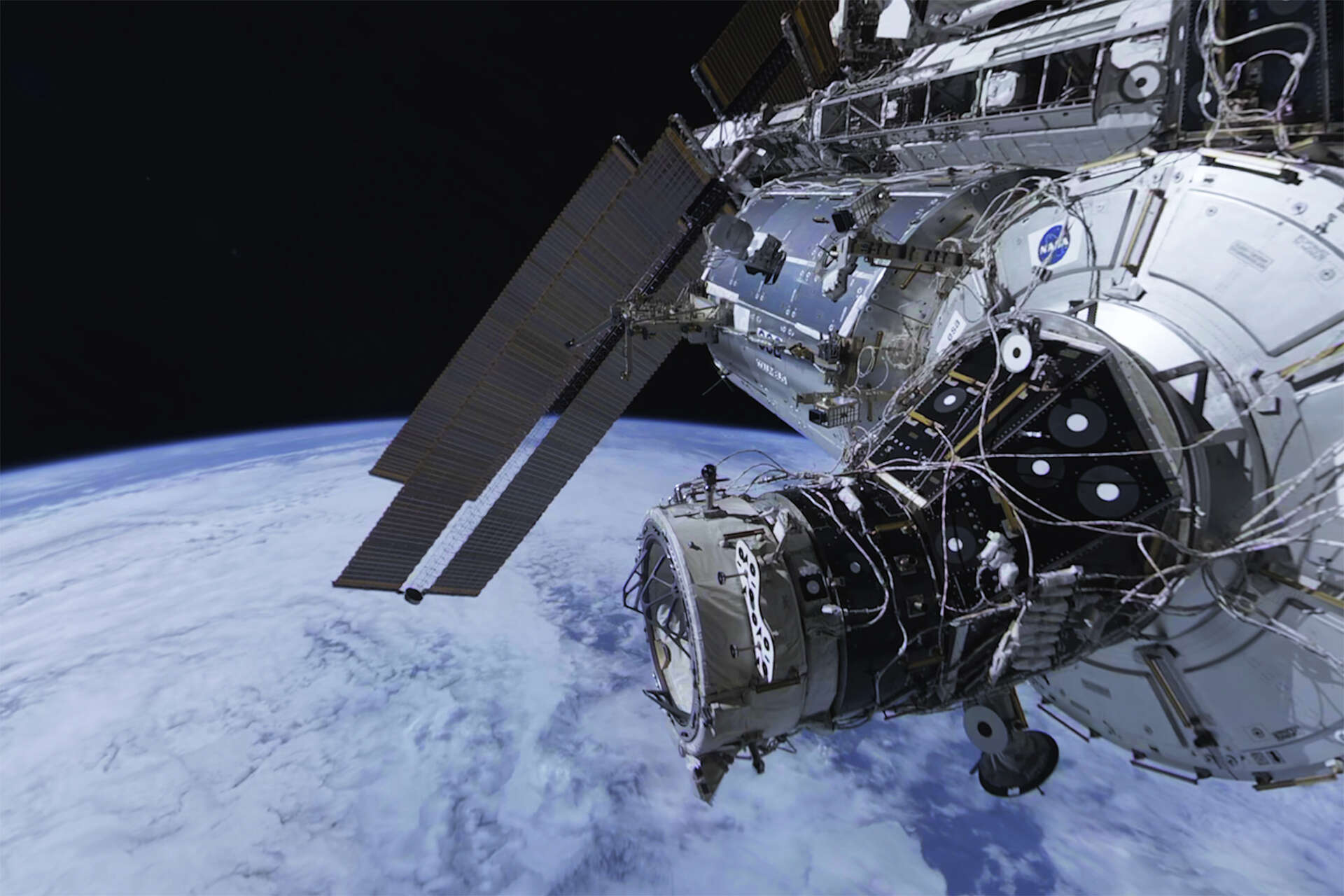 Bay Area's 'The Infinite' VR show is tribute to light, space