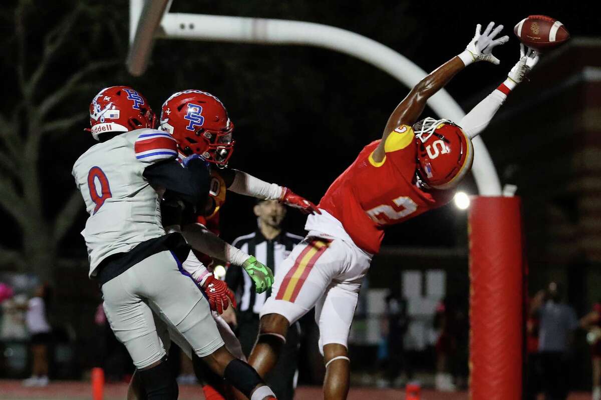 Stafford Spartans score late to edge Brazosport Exporters