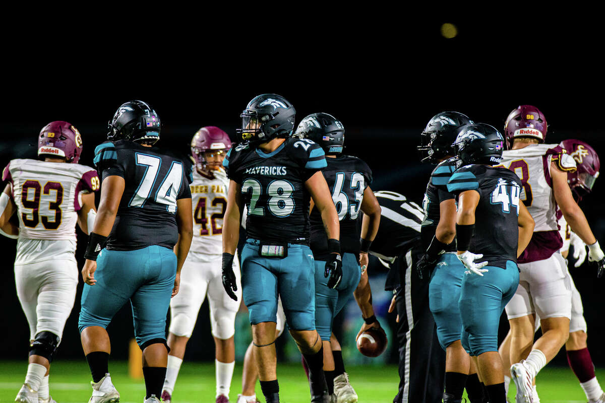 Deer Park Deer rout Pasadena Memorial Mavericks