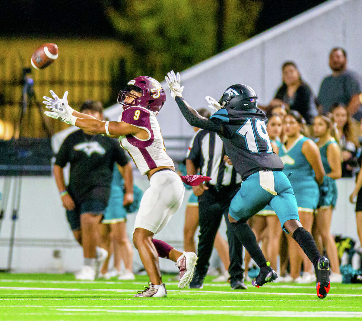 Deer Park Deer rout Pasadena Memorial Mavericks