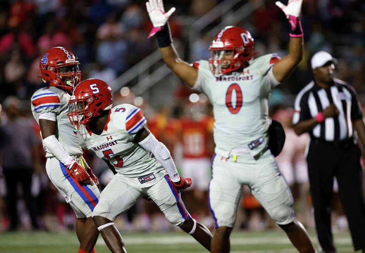 Stafford Spartans score late to edge Brazosport Exporters