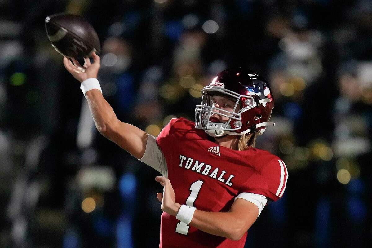 Tomball thwarts Tomball Memorial's rally