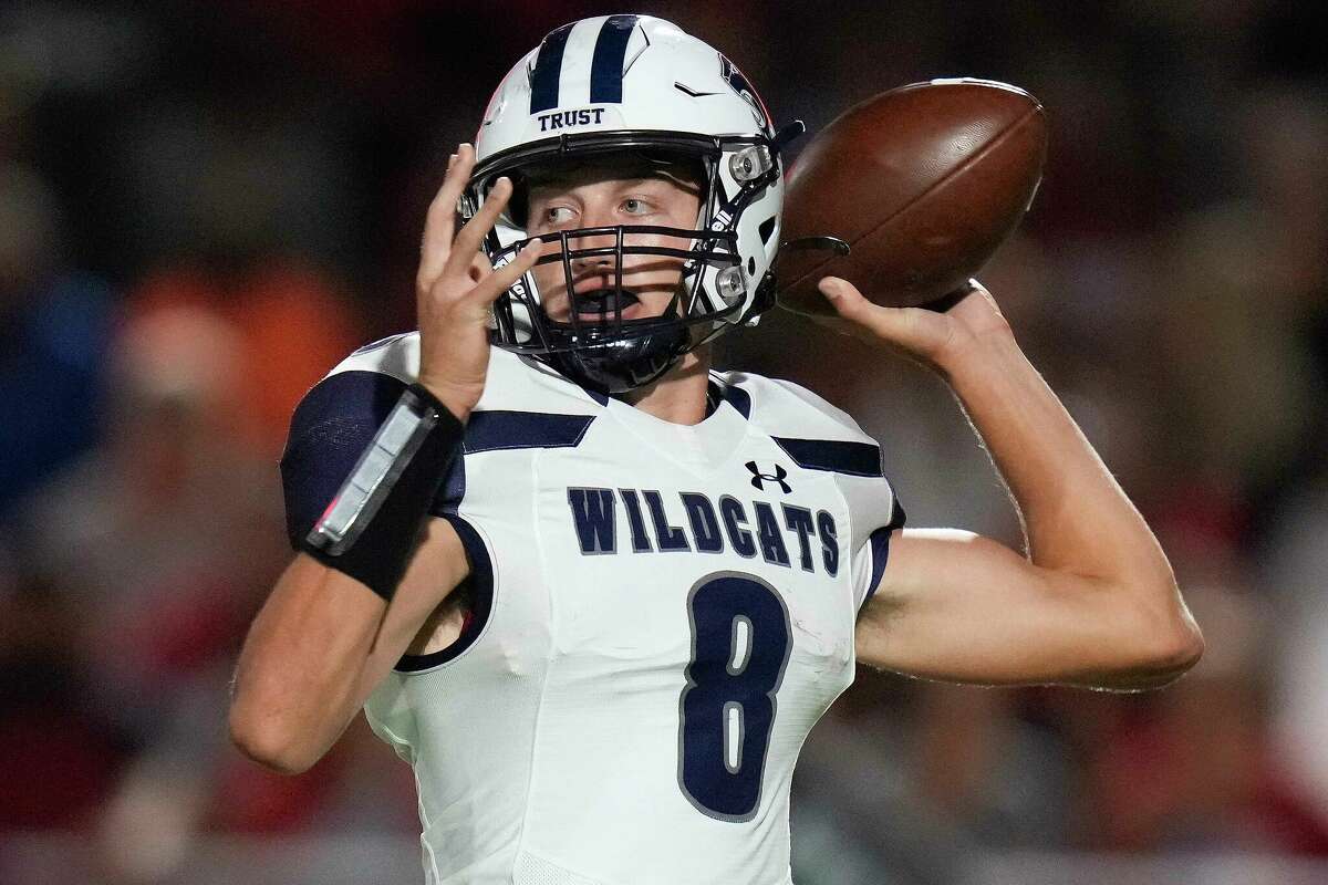 Tomball thwarts Tomball Memorial's rally