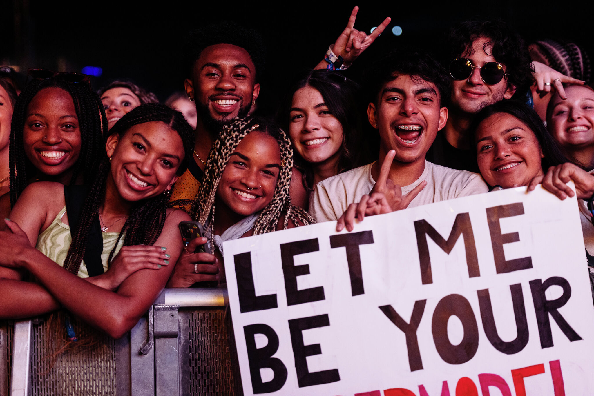 SZA, Arlo Parks headline star-studded bunch in Day one of ACL Music ...