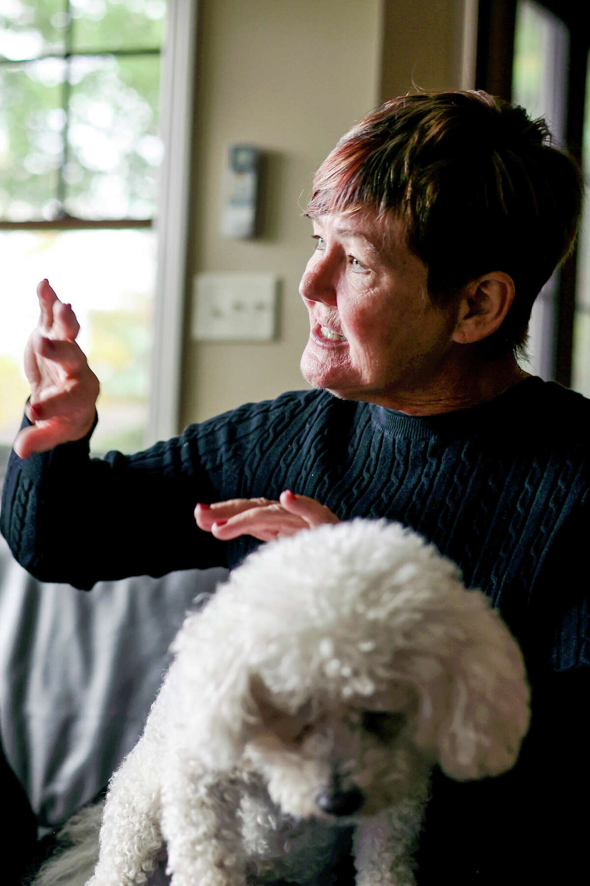 A Manistee couple who traveled to Ukraine is going back this week