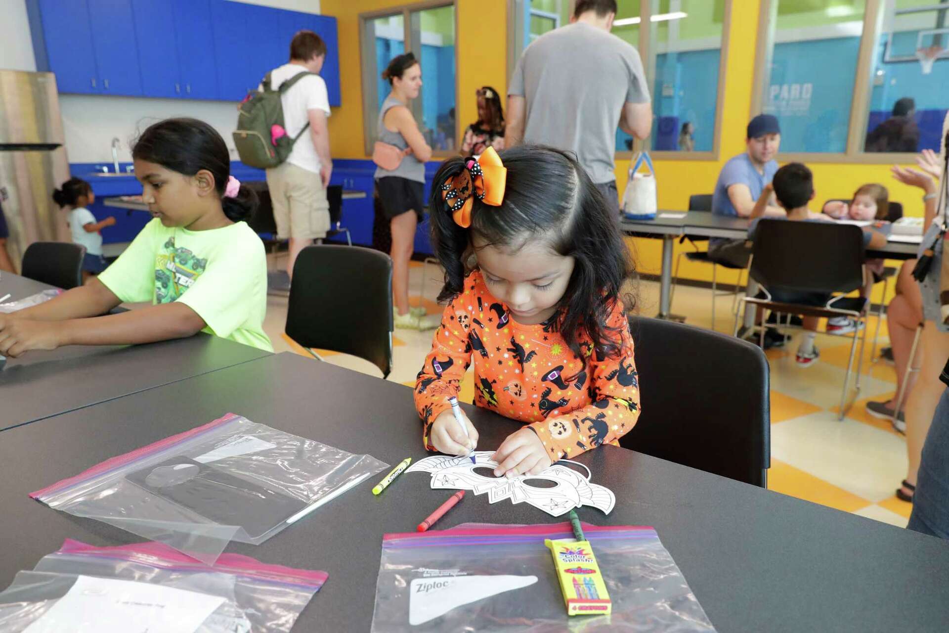 One of Houston's busiest libraries reopens after 5 years