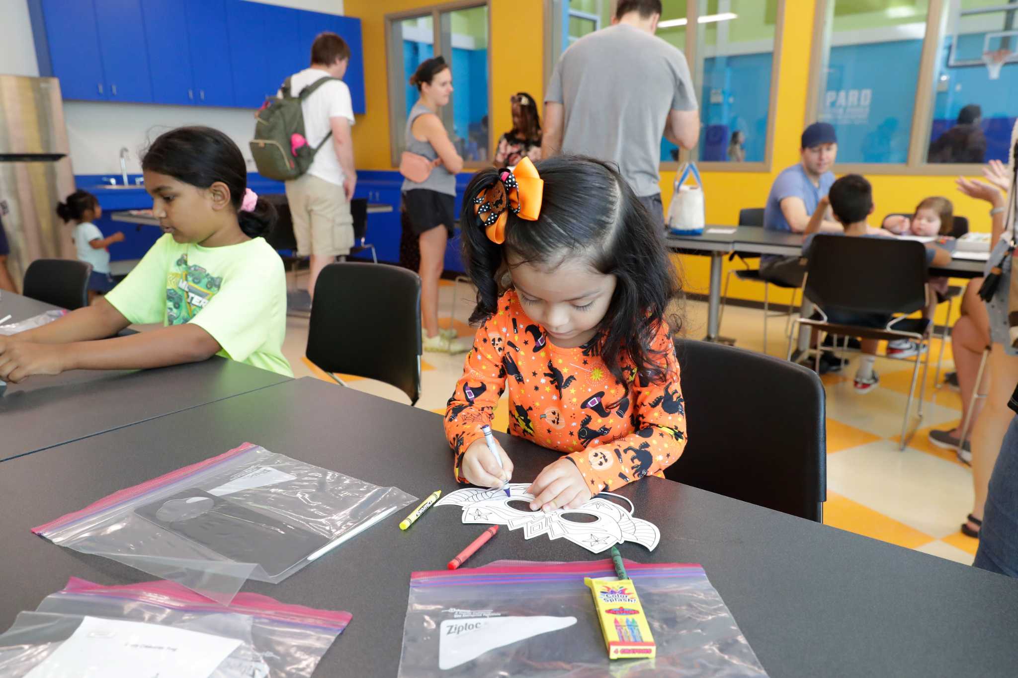 One of Houston's busiest libraries reopens after 5 years