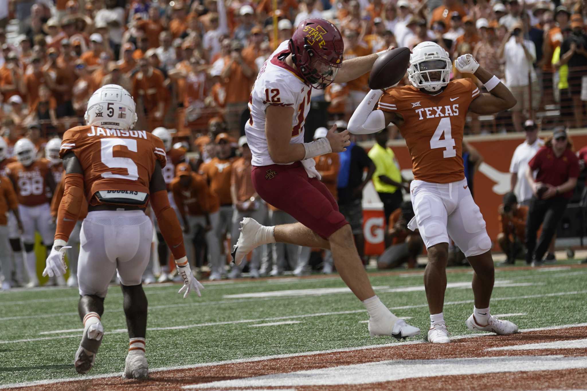 University of Texas football: Longhorns work to improve defense