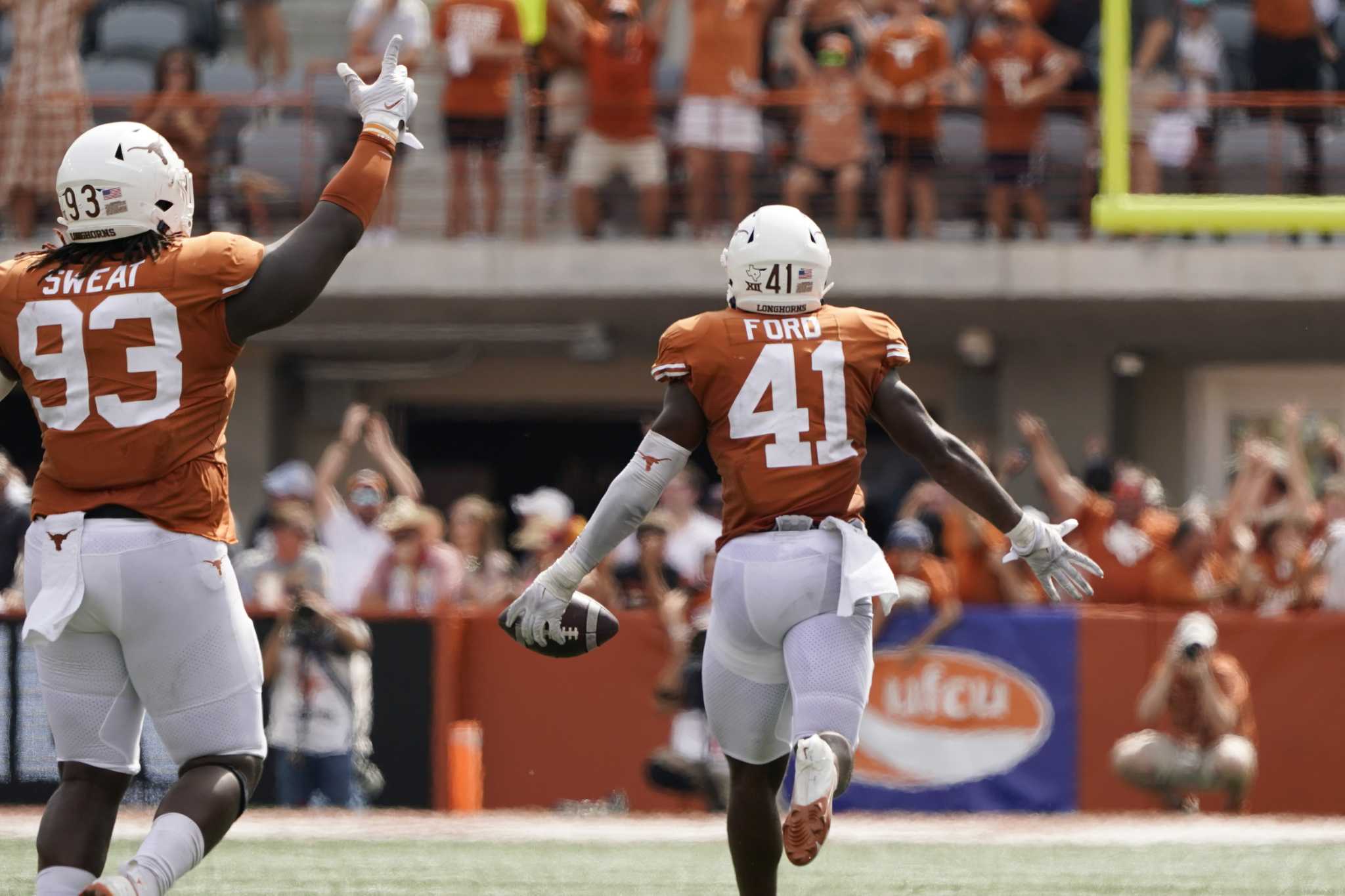 University of Texas: Linebackers analysis after spring football