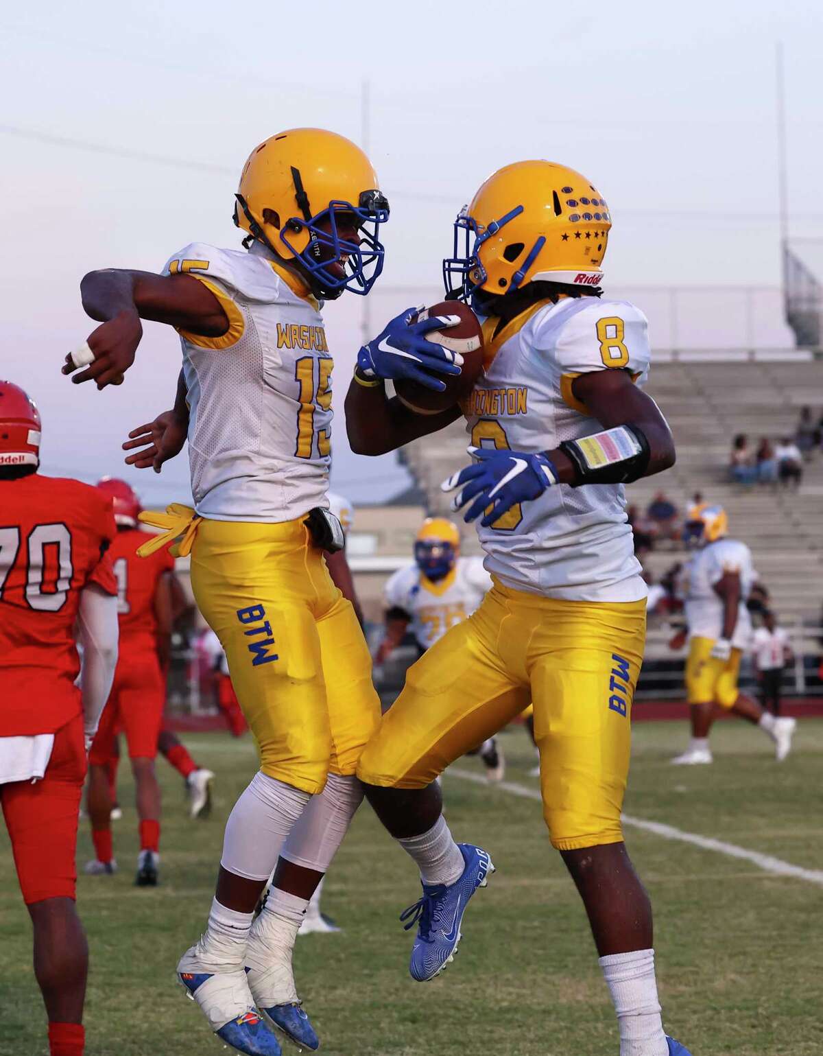 Booker T. Washington Eagles defeat Furr Brahmans