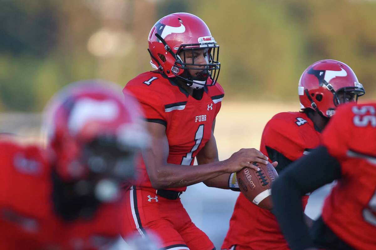 Booker T. Washington Eagles defeat Furr Brahmans