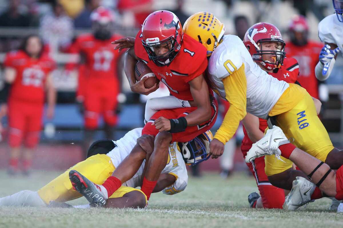 Booker T. Washington Eagles defeat Furr Brahmans