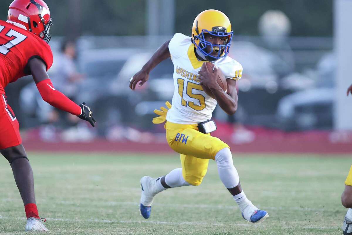 Booker T. Washington Eagles defeat Furr Brahmans