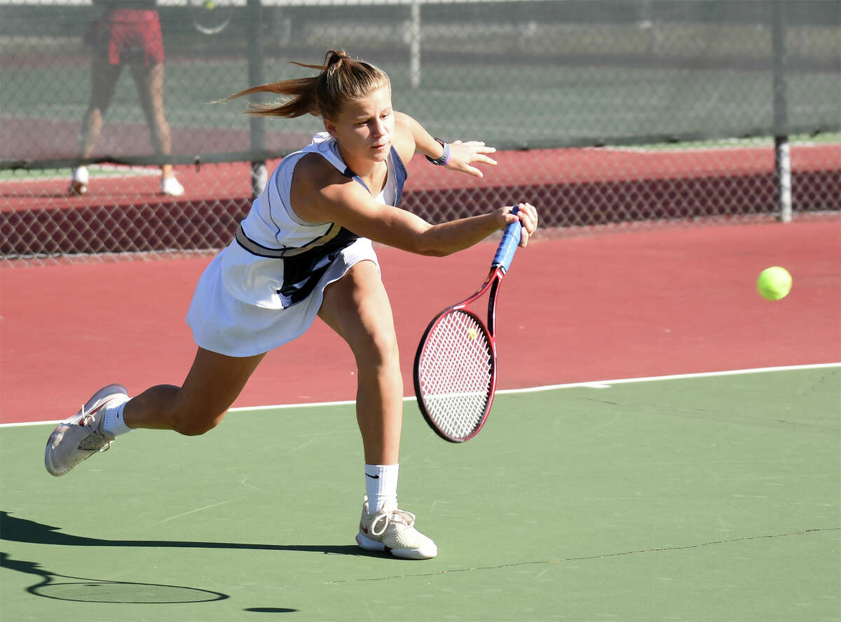 Father McGivney's Taylor, Beck make program history, advance to state