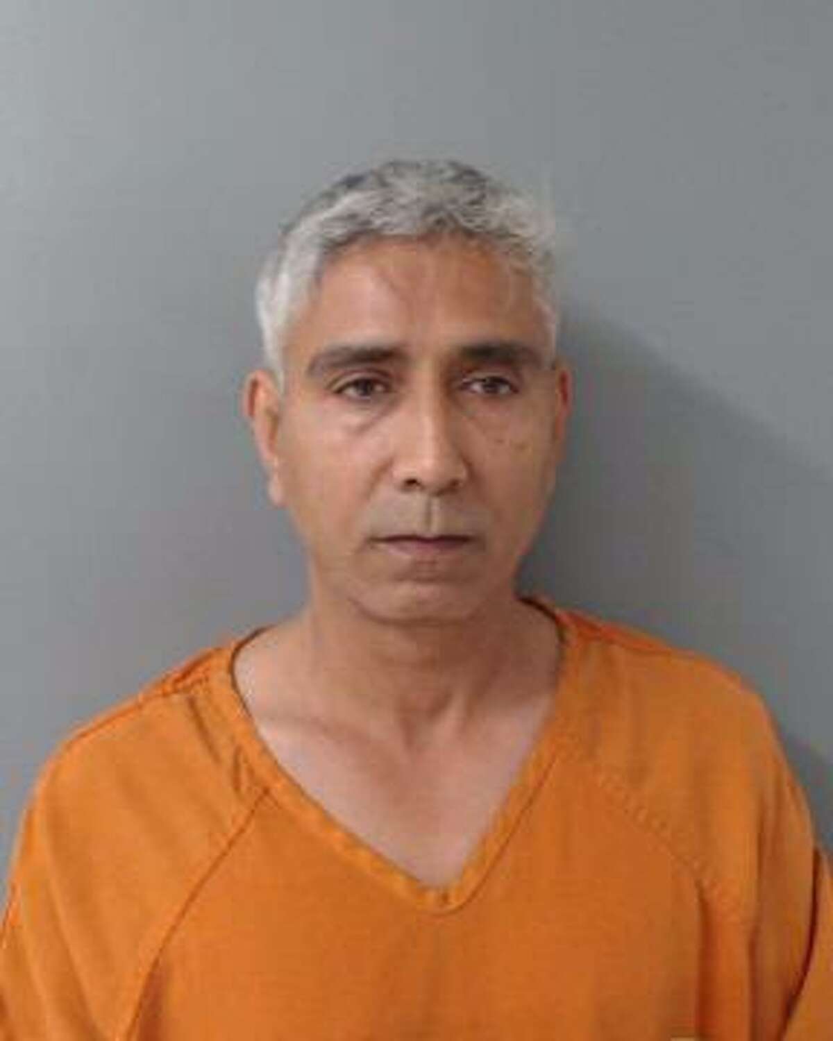 Laredo CBP officers arrest several wanted suspects in unrelated cases