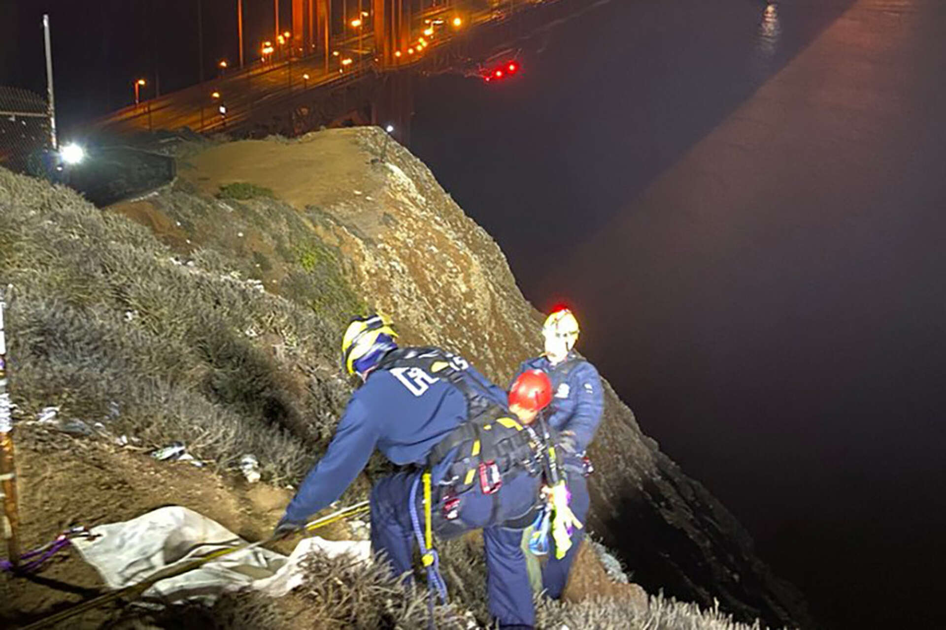 Woman survives 150-foot fall from cliff near Golden Gate Bridge