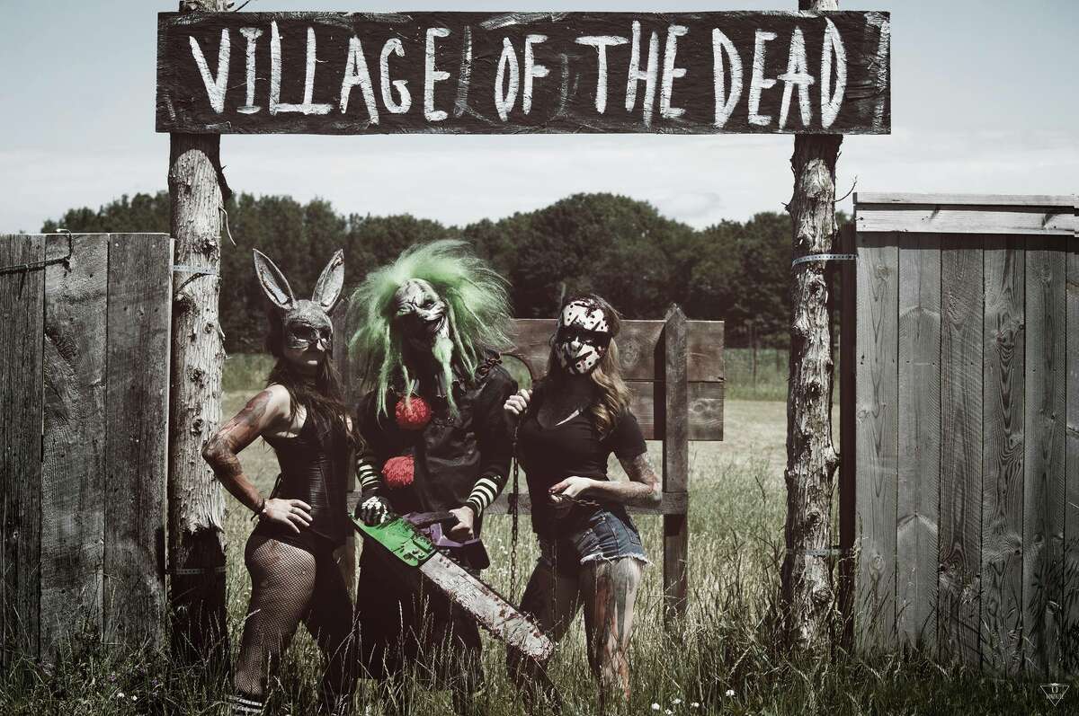 Here's some of the best haunted attractions in Michigan