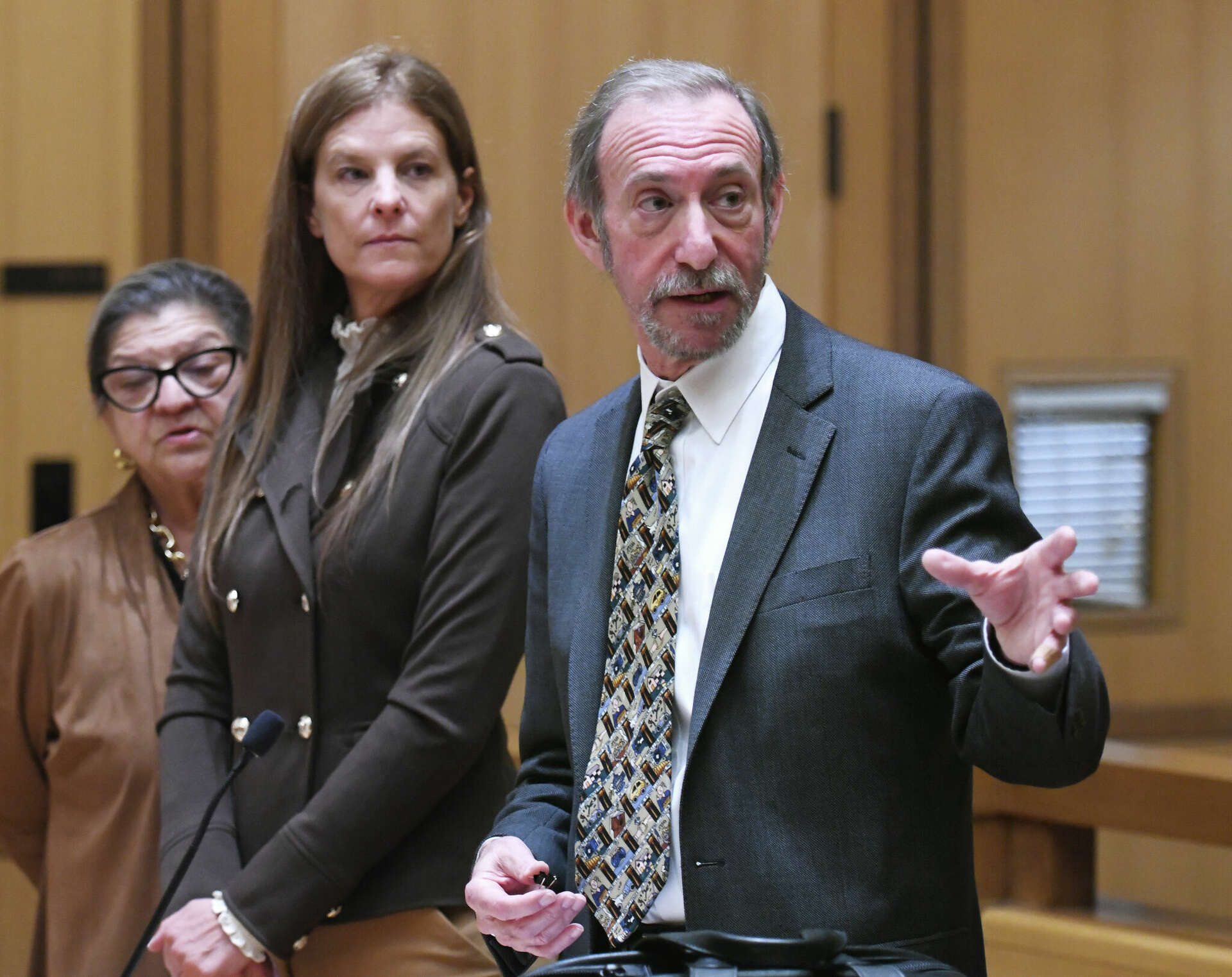 Jennifer Dulos' family seeks 'answers' as Troconis trial set to start