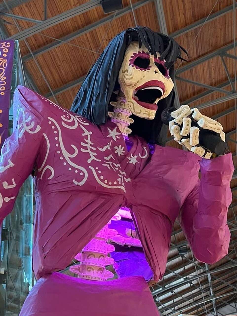 Texas piñata man creates massive Selena work of art for fair